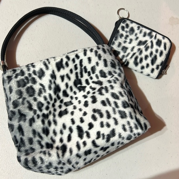 Esprit | Bags | Esprit Vintage Y2k Animal Print Snow Leopard Faux Fur Tote Coin Purse | Poshmark